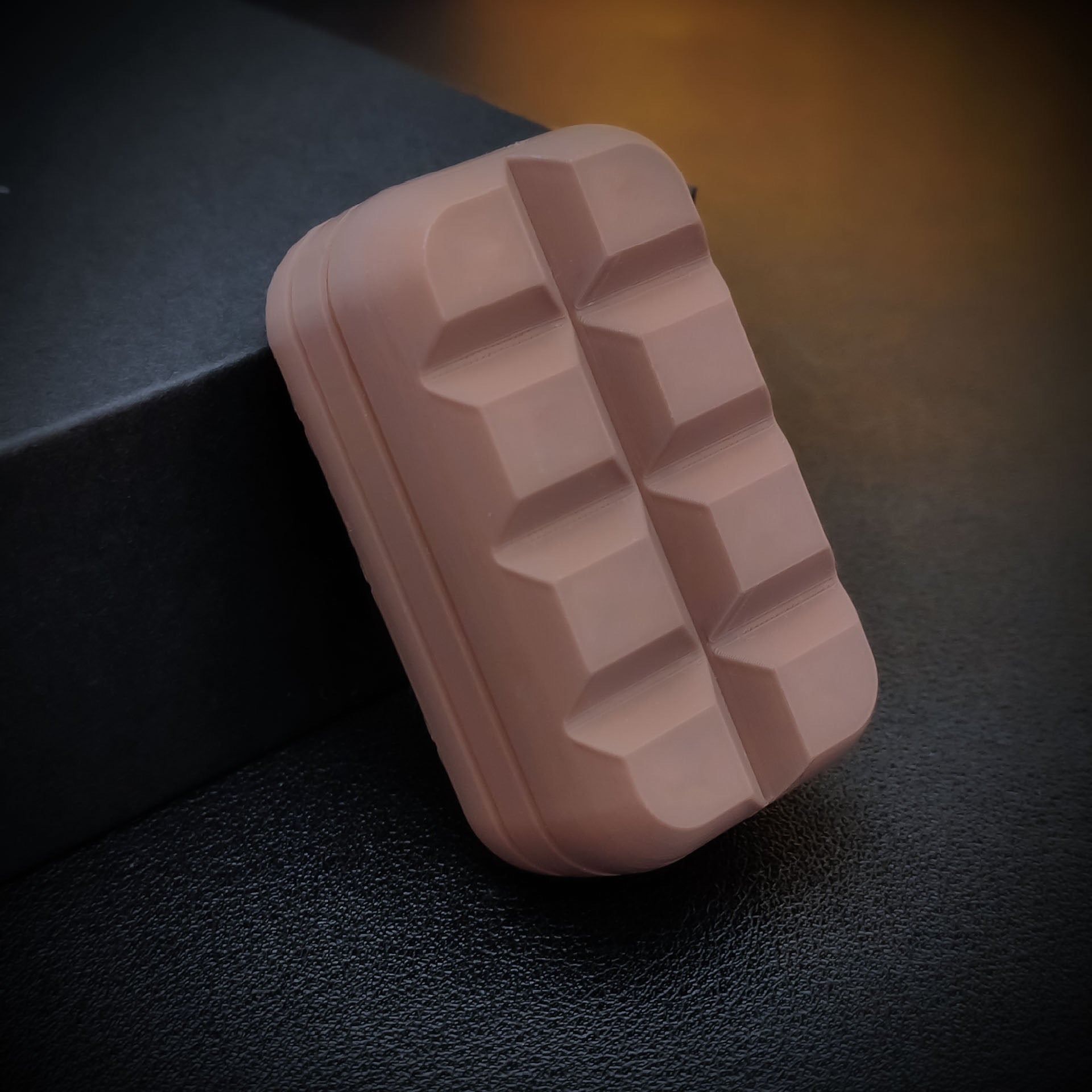 [6517] Milk Chocolate Blocks Rail Fidget Slider – KOVENTHOS - Taffu Studio